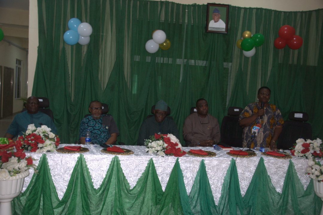 NOUN VC Commissions ACETEL Seven Laboratories | NOUN ACETEL